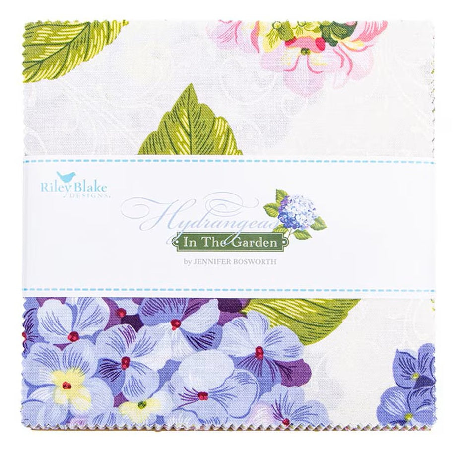 Riley Blake - Hydrangeas in the Garden 5" Stacker by Jennifer Bosworth ...