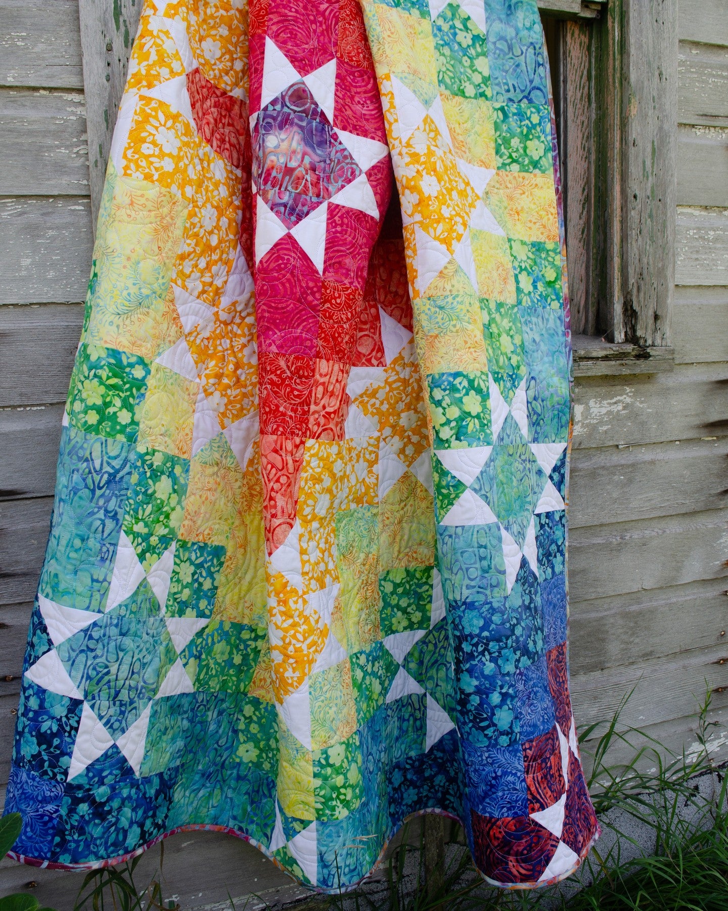 Chromatic Blast Quilt Pattern by Leslie Ryan – Quilt in a Day