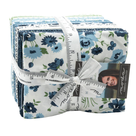 Moda - Nantucket Summer Fat Quarter Bundle by Camille Roskelley 36 pcs ...