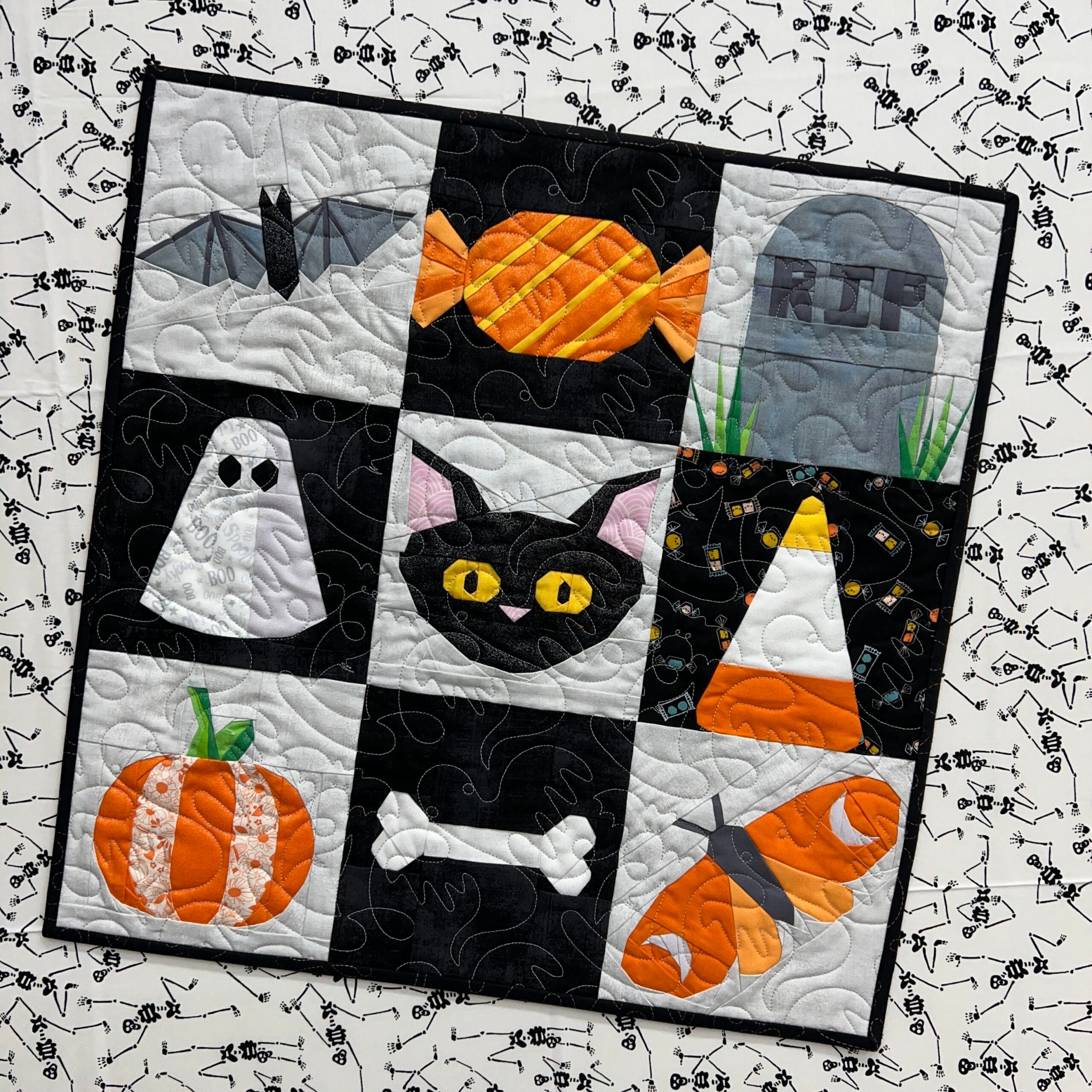 Frightful Minis Wall Hanging Pattern by Sam Hunter, Leila Gardunia & K ...