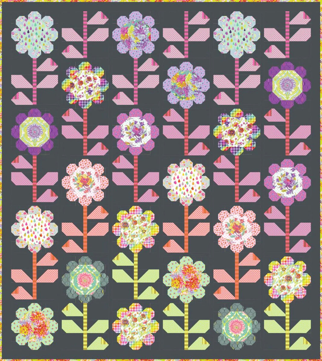 Free Spirit - Blooming Bouquet Dark Quilt Kit by Tula Pink – Quilt in a Day