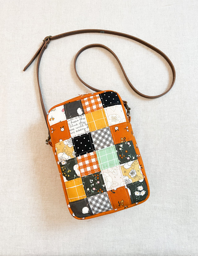 Sun Patch Crossbody Bag Pattern by Minki Kim – Quilt in a Day