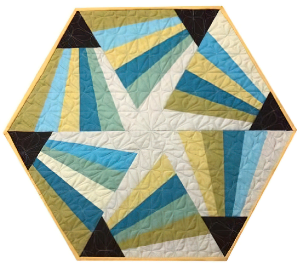Cut Loose Press - Magic Triangle Table Topper Pattern – Quilt in a Day